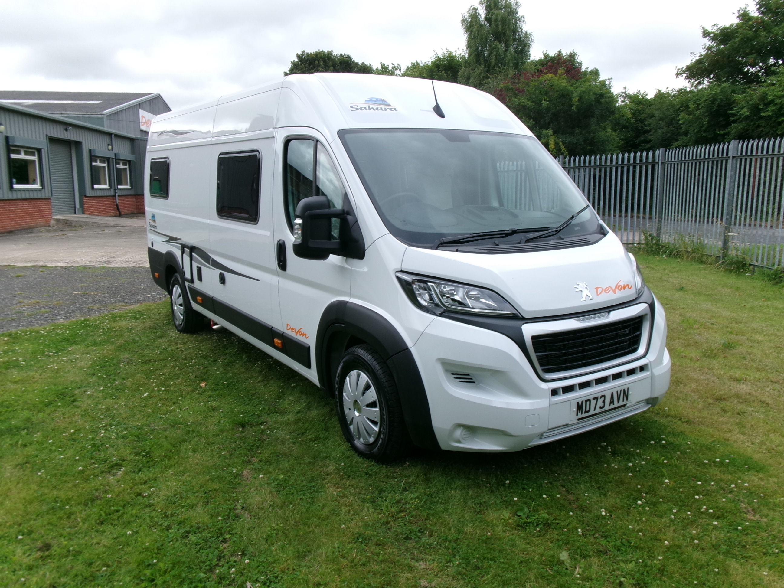 Devon Sahara 4 berth - New and Used Campervans and Motorhomes for Sale ...