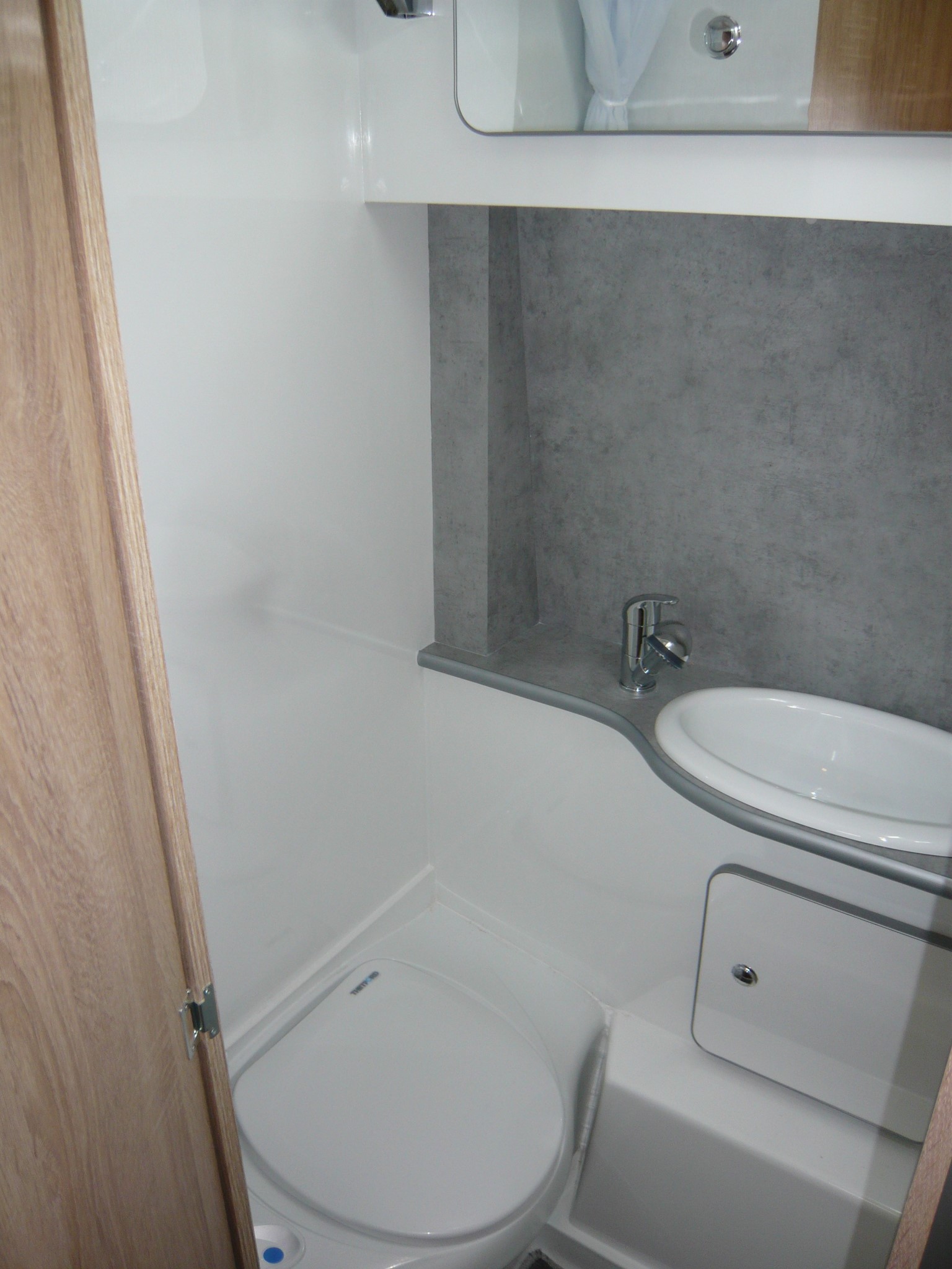 Fiat / Peugeot Colorado - New and Used Campervans and Motorhomes for ...